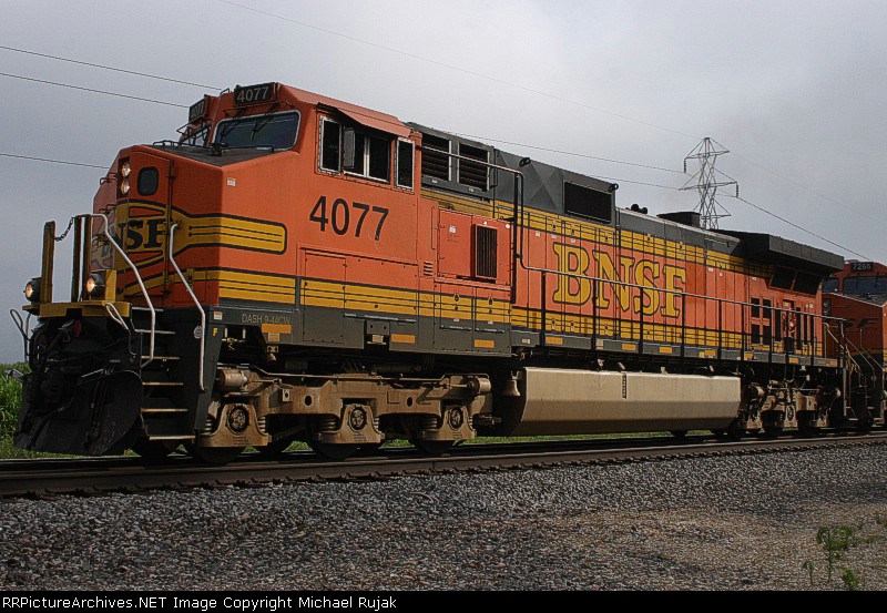 BNSF 4077
